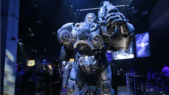 Check Out the Epic Booths, Statues, and Esport Stages of BlizzCon 2016 ...