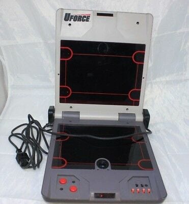 10 of the Worst Gaming Controllers of All Time - Twinfinite