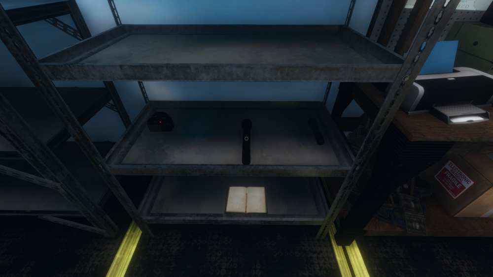 Phasmophobia: How To Turn on Your Shoulder Mounted Flashlight