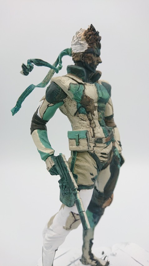 Amazing Metal Gear Solid Snake Figure Created Based on Famous Yoji ...