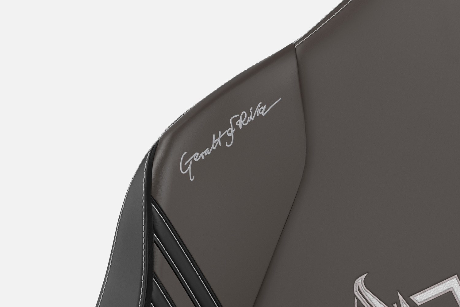 Secretlab x The Witcher Titan Evo 2022 Chair Revealed - Twinfinite