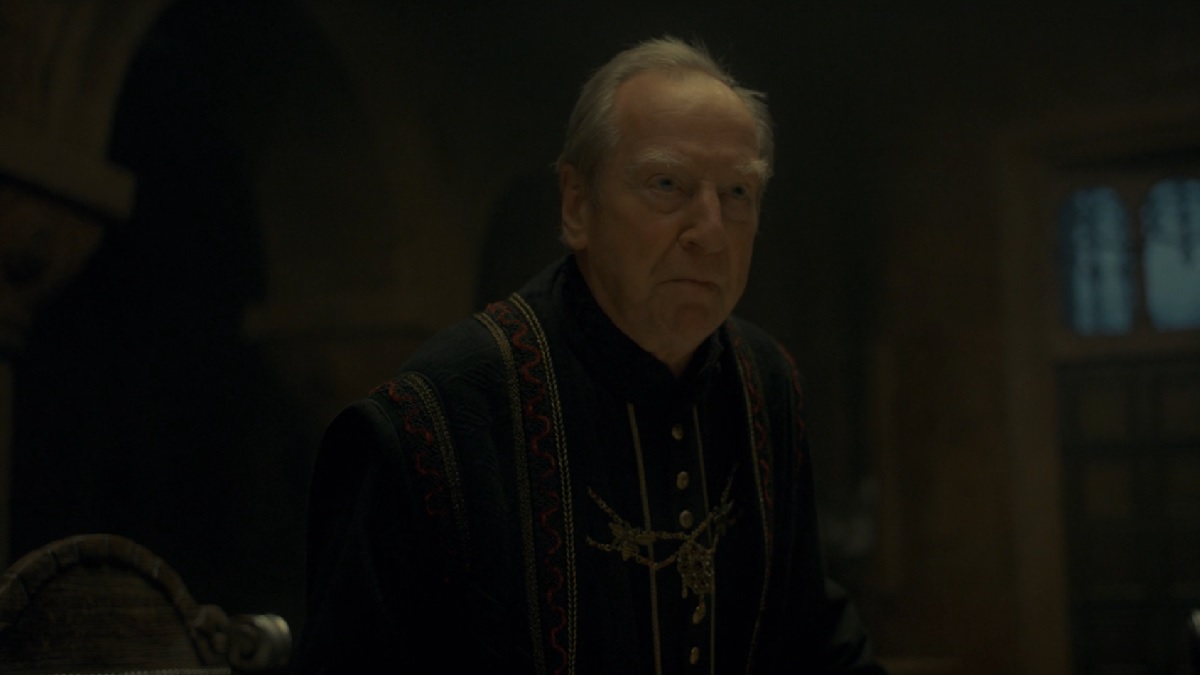 Why Did Criston Kill Lord Beesbury in House of the Dragon? Answered ...