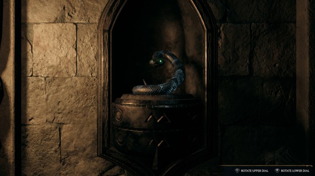 How to Open Slytherin Locks in Hogwarts Legacy - Twinfinite