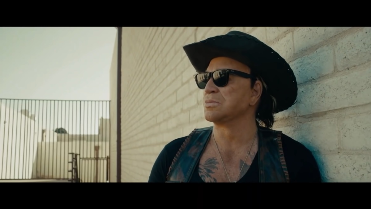 A Cliche Mickey Rourke Home Invasion Thriller Is Somehow Killing It on ...