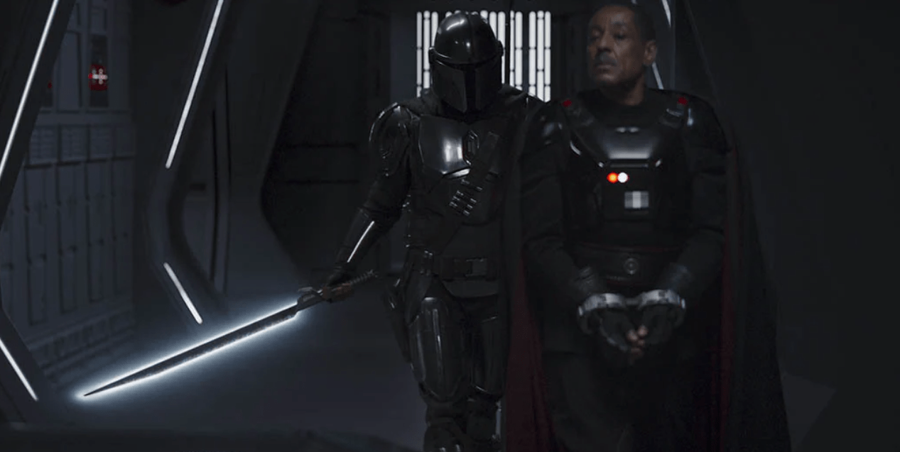 Is Moff Gideon (Giancarlo Esposito) in The Mandalorian Season 3 ...