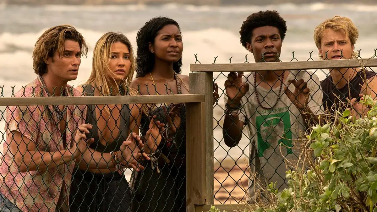 Who Dies During Outer Banks Season 3? Explained - Twinfinite