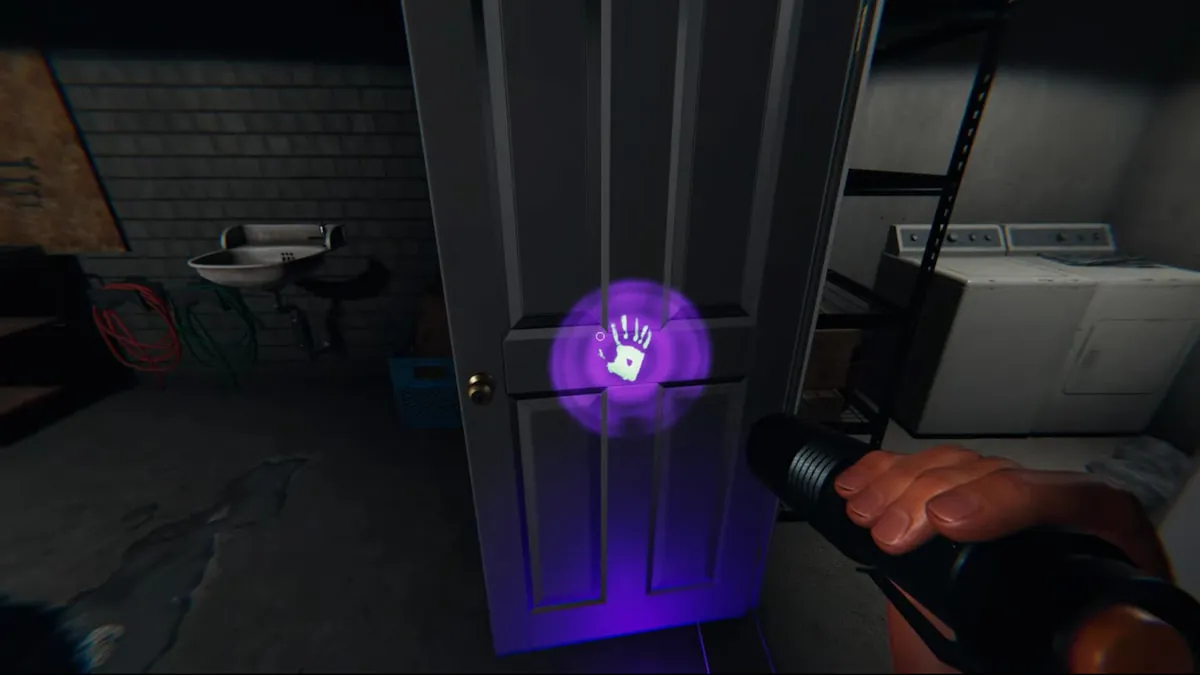 All Ghosts in Phasmophobia, Ranked - Twinfinite